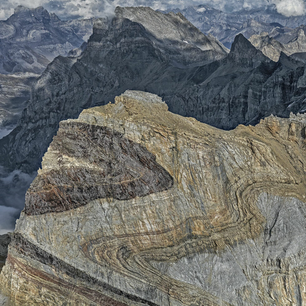 Images of the Earth - Bernhard Edmaier